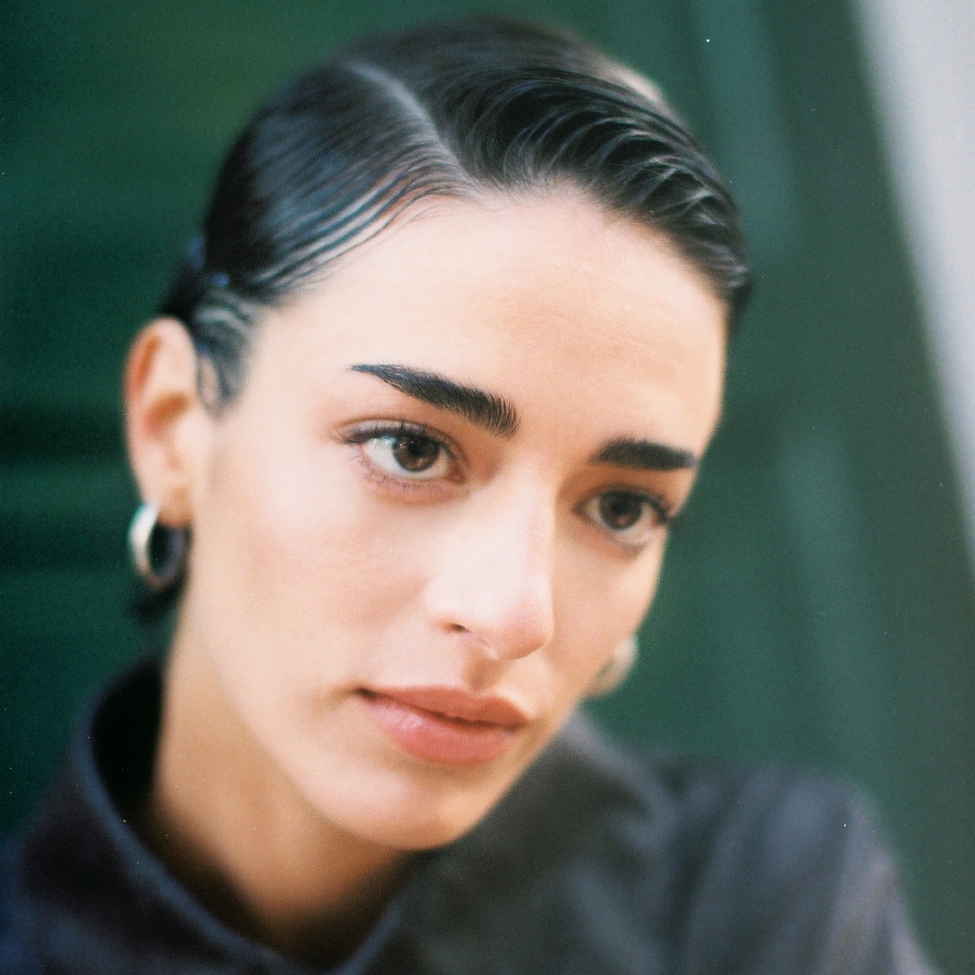 Naturalidad y placer mutuo: Entrevista con Zoé Gotusso, la fina voz del ...