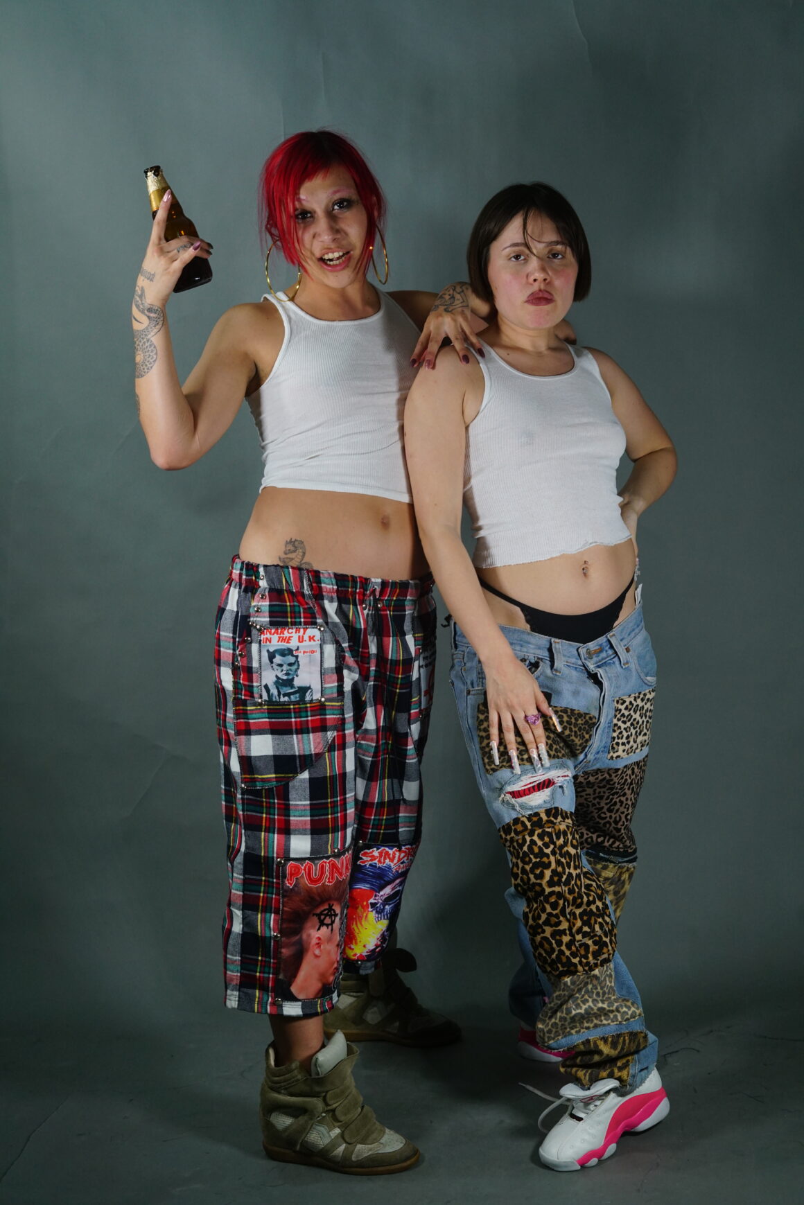 Lee Eye y SIMONA nos sumergen en un mundo de “Fantasmas” en su nuevo ...
