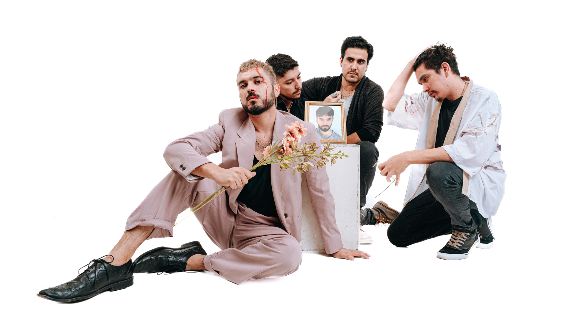 Delatores reinventa su clásico con una versión acústica de “Canciones ...