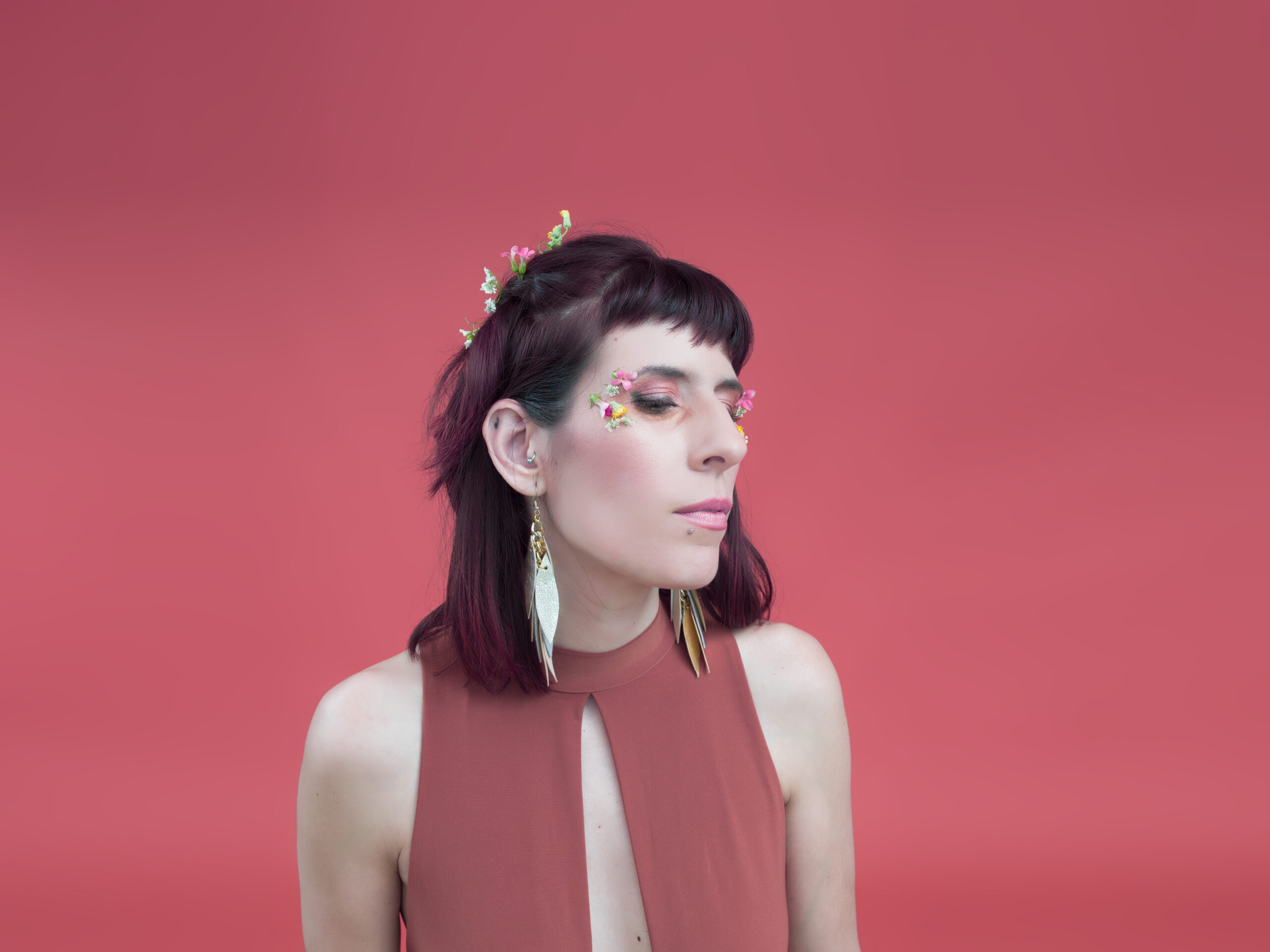 Conoce a Sonia Nawri a través de “Sentimental” - Playlist Magazine